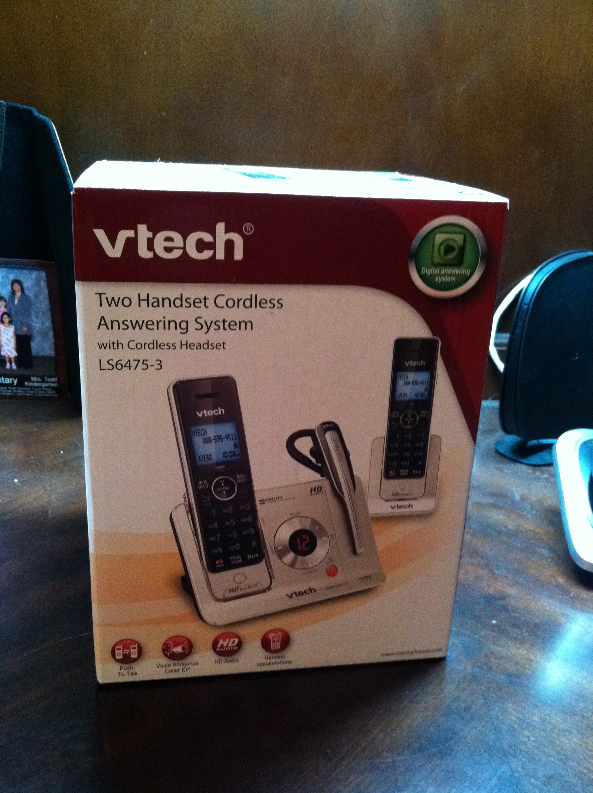 VTechLS6475-3 Multitasking phone system - A Day in Motherhood