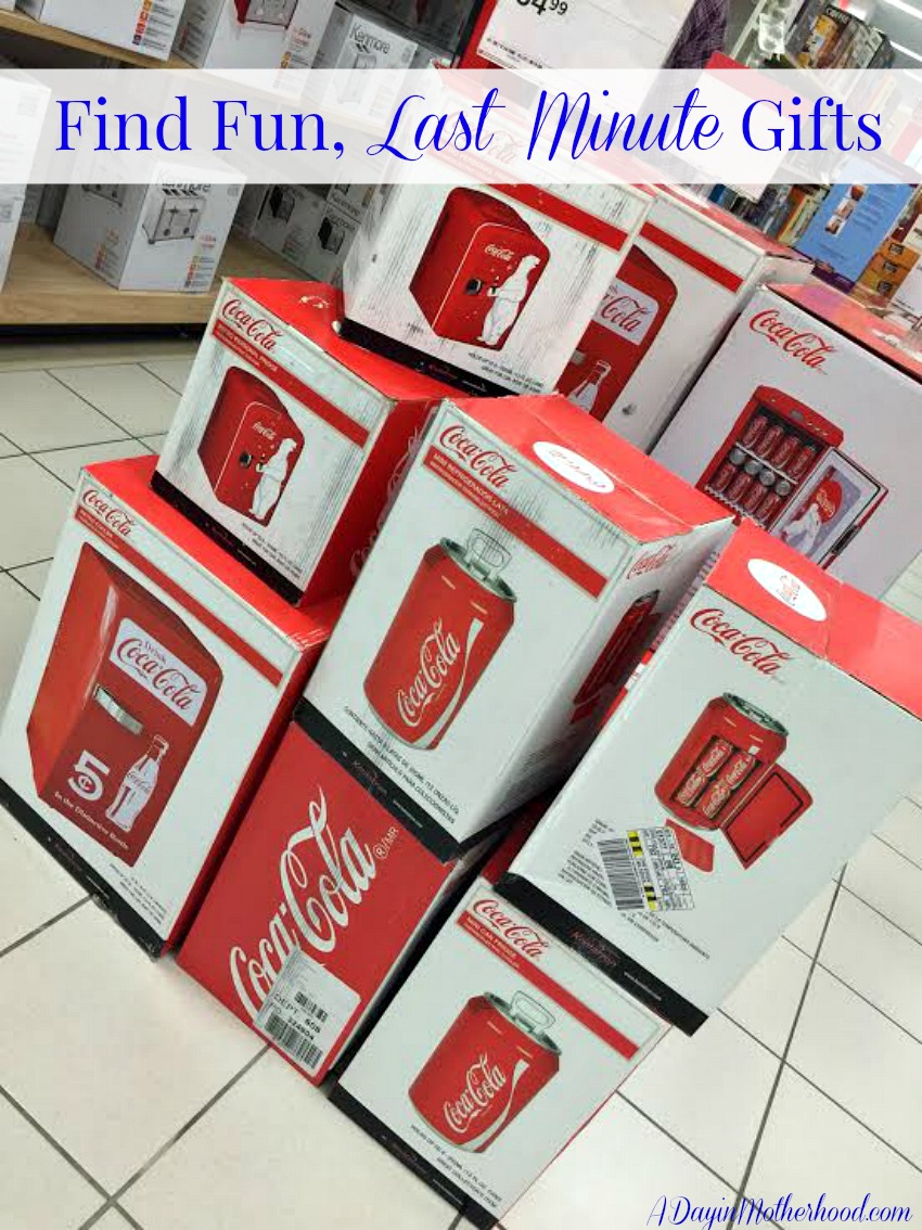 Get those Last Minute Gifts at Sears and WIN a $50 Sears Gift Card