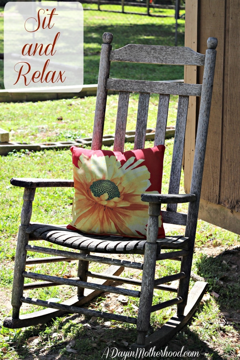 Create an Easy Outdoor Sitting Area for Spring + Enter to WIN a $1000 ...