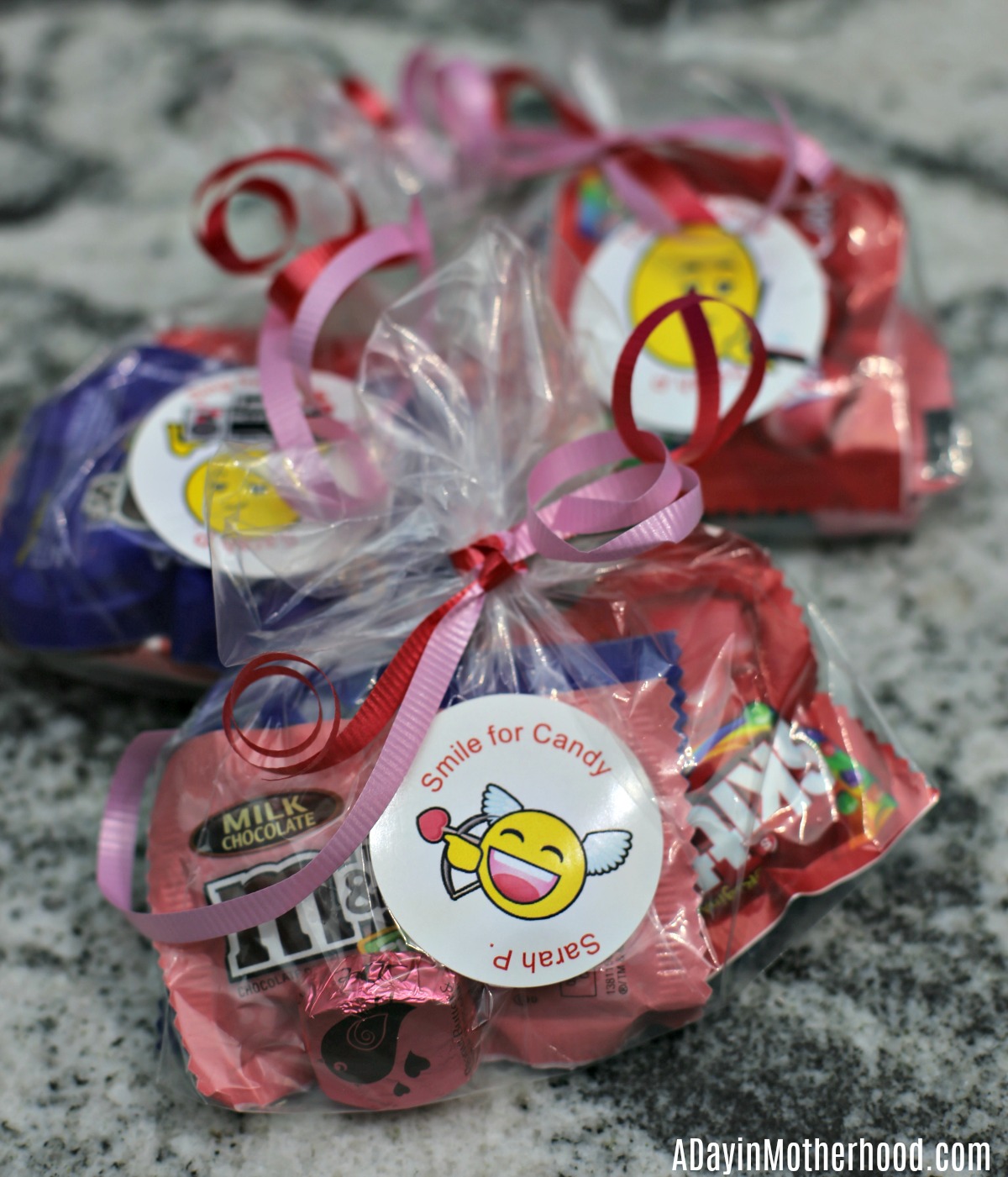 Easy Classroom Valentine Bags - A Day in Motherhood