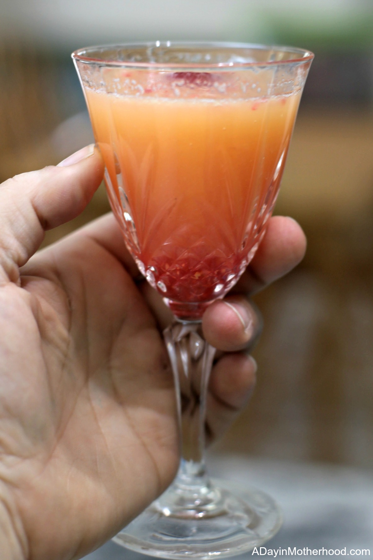 Raspberry Mimosa Mocktail Recipe