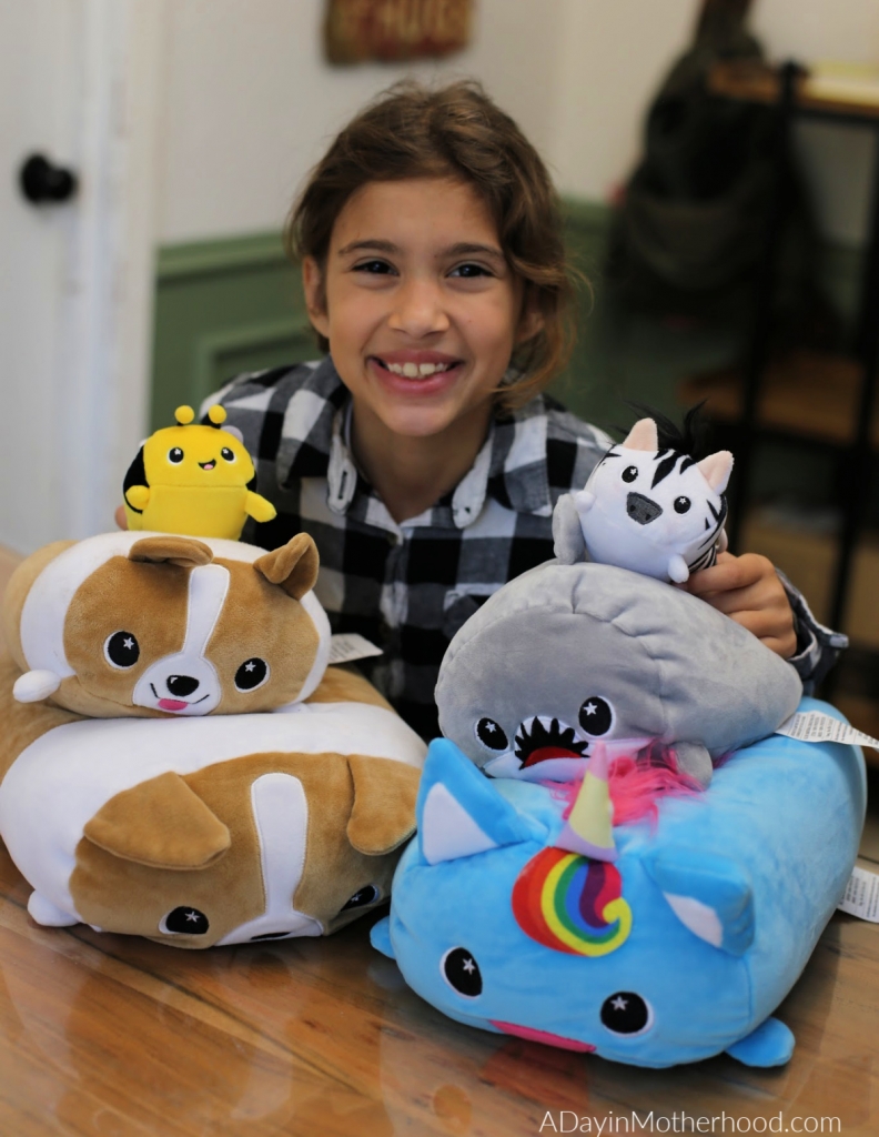 Thrill the Kids with A Moosh-Moosh Christmas