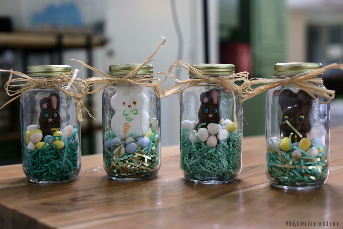 Easy Bunny Jars to Celebrate Easter